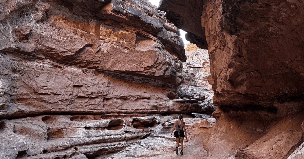This Undiscovered Hidden Hike in Arizona Is an Otherworldly Adventure