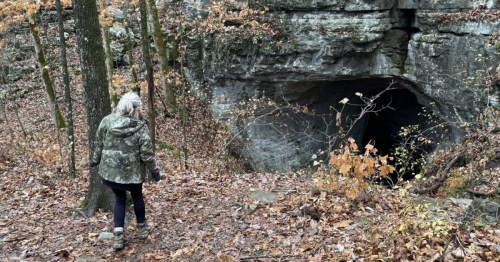 Best Cave Hike in Alabama: Stephens Gap Cave Trail