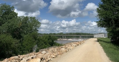 Discover the Scenic Lawrence Levee Trail in Kansas