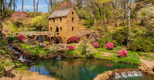 7 Christmas Light Displays in Arkansas That Are Pure Holiday Magic