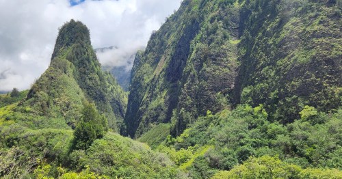 8 Breathtaking Hawaii Views Anyone Can Reach (No Expert Hiking Needed)
