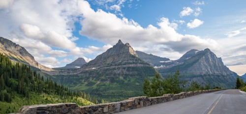 17 Best US Road Trips That Belong On Your Bucket List
