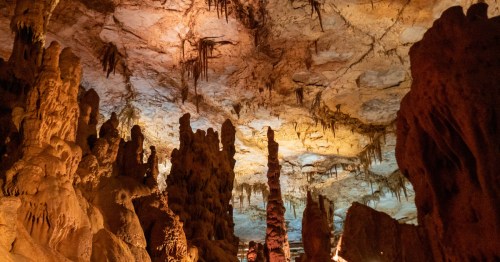 Why Alabama’s Cathedral Caverns Belongs on Your Bucket List (Even for ...