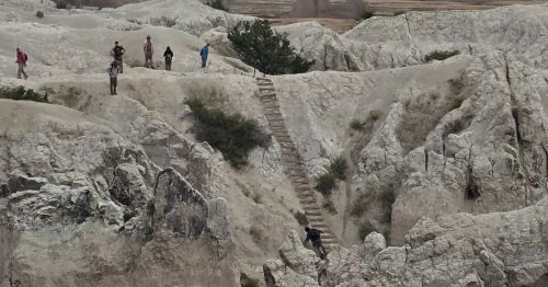 The Most Extreme Hike in South Dakota Involves a Wood Ladder
