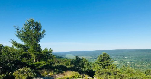 Hike Two States at Once in New Jersey and New York on This Epic Long ...
