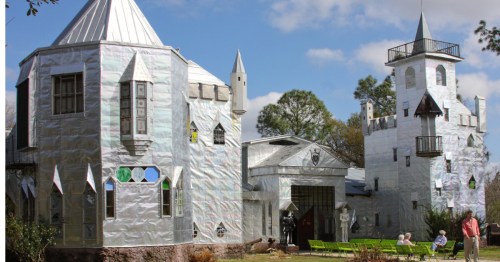 5 Strangest Buildings in Florida: Weird Architecture You Have to See